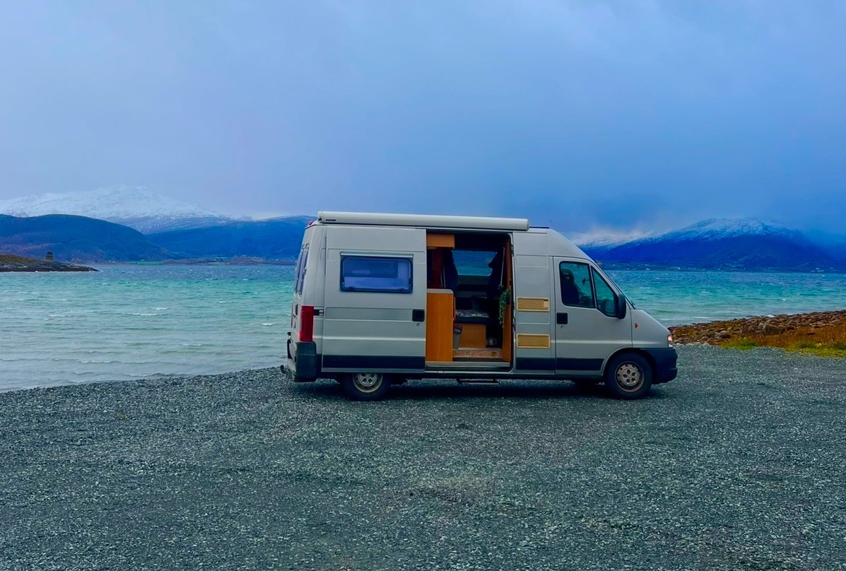 Rent campervan in Ridabu with 2 sleeping spots – MyCamper