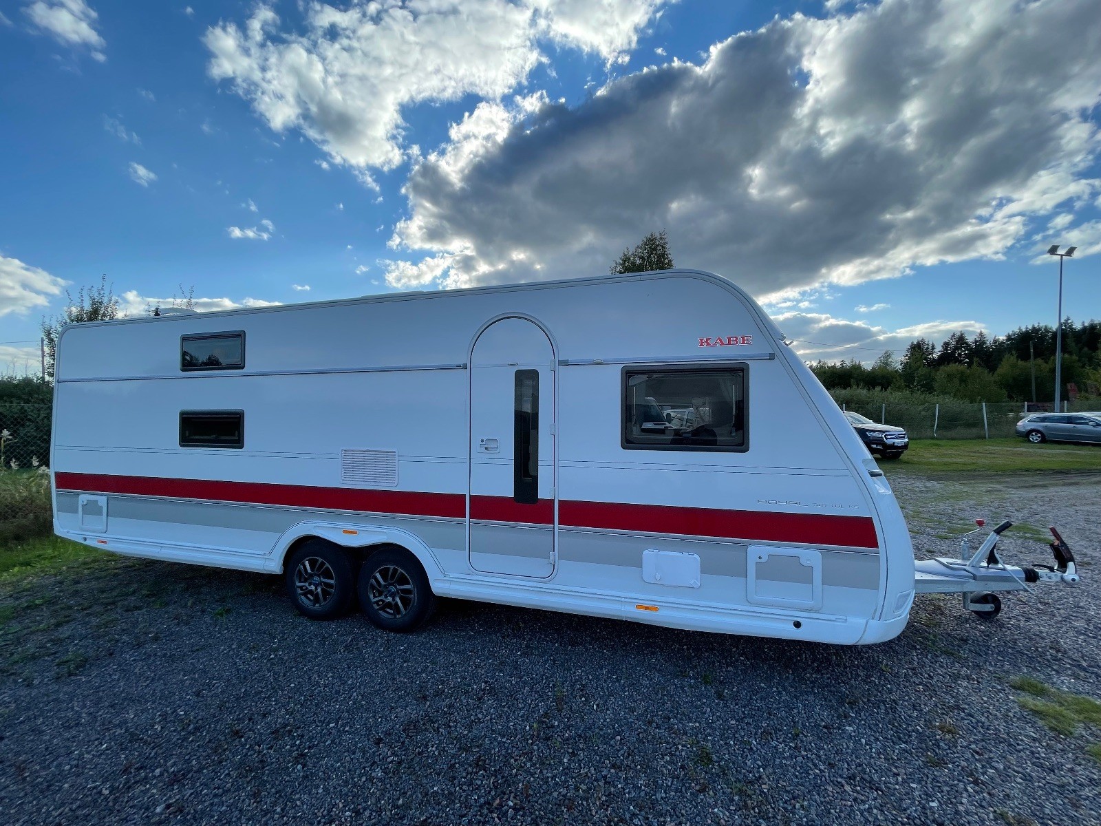 Rent Caravan in Vantaa with 6 sleeping spots – MyCamper