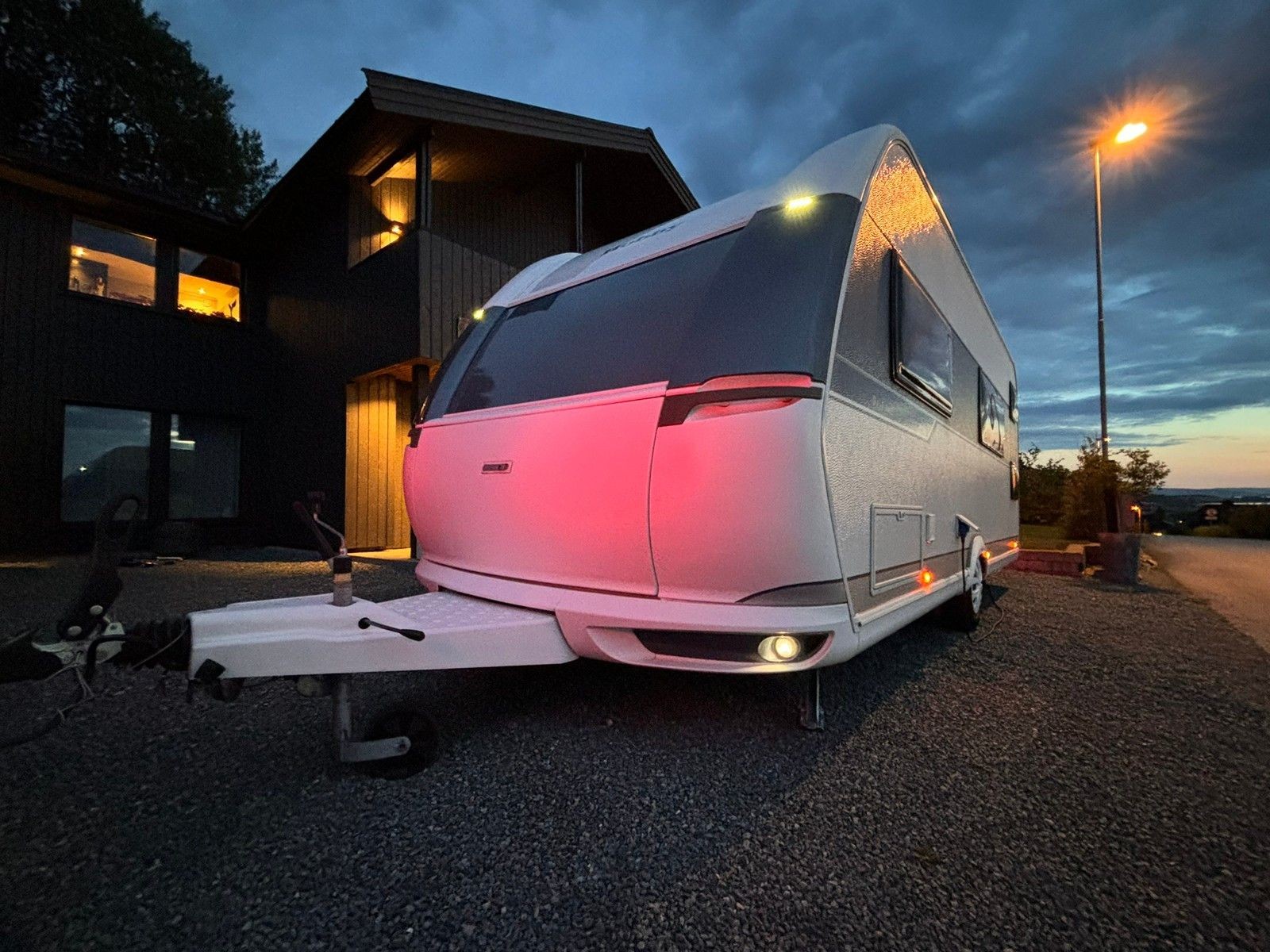 Rent caravan in Melhus with 4 sleeping spots – MyCamper