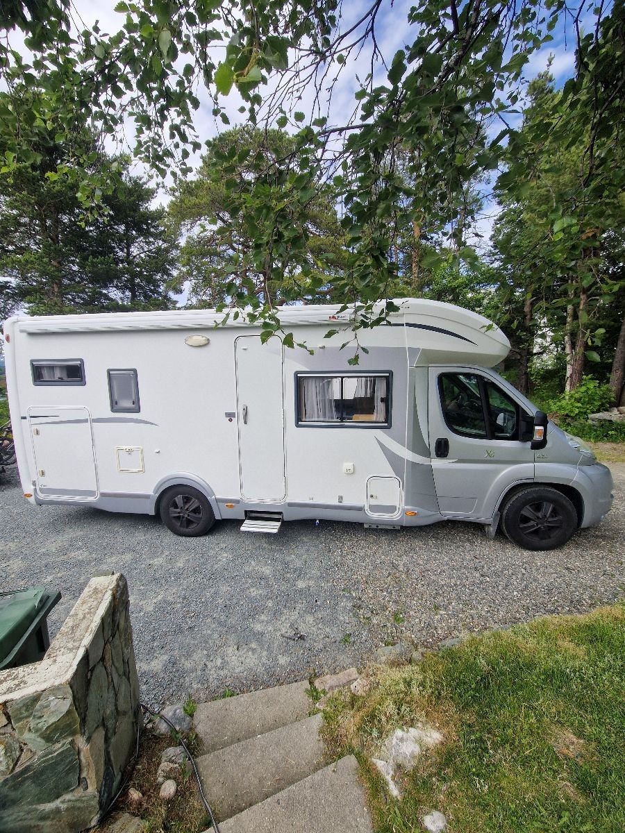 Rent motorhome in Oppdal with 4 sleeping spots – MyCamper