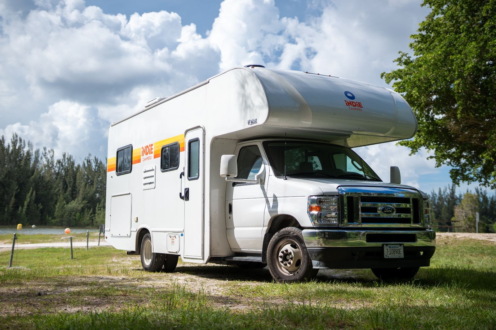 Wohnmobil in Delta (Vancouver) mit 6 Schlafplätzen ab 1 687 SEK / Nacht ...